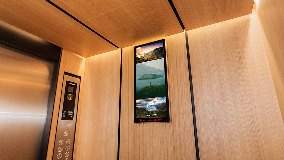 How Elevator Advertising Connects Brand Campaigns to the Right Audience ...